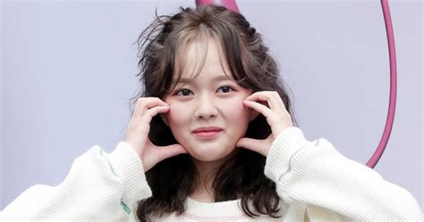 단독 기생충 이어 한 번 더정지소 조여정 딸 된다