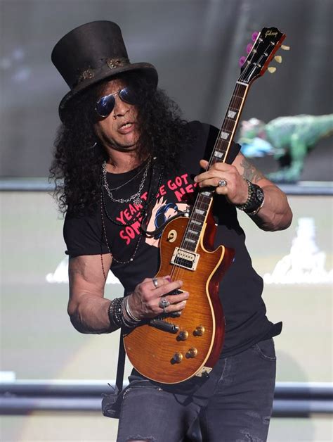 Guns N Roses Guitarist Slashs Stepdaughter Shares Message After Death