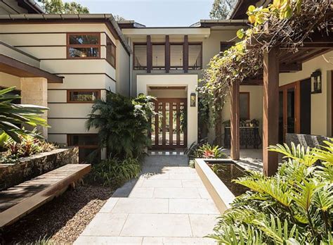 Custom Entries Gallery