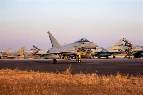 Japan S Korea Warplanes Debut Alongside F 35s At Exercise Pitch Black