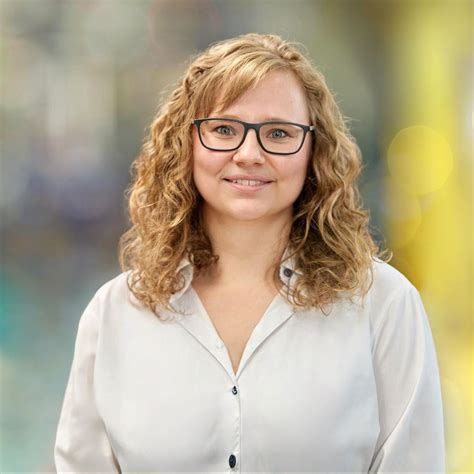 Stefanie Hohmann Sb Arbeitsvorbereitung Lagerleitung Qualitätsmanagementbeauftragte Abel