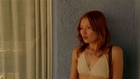 Emily Browning Nua Em Shangri La Suite