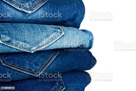 白い背景に分離されて別のブルー ジーンズの多く くつろぐのストックフォトや画像を多数ご用意 くつろぐ ウクライナ カジュアルウェア