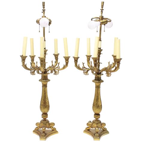 Classical Style Crystal Stem And Base Table Lamps For Sale At 1stdibs