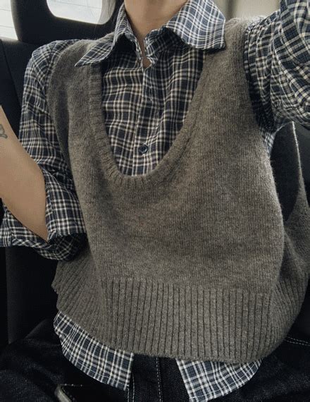 비브리니트조끼 에이블리