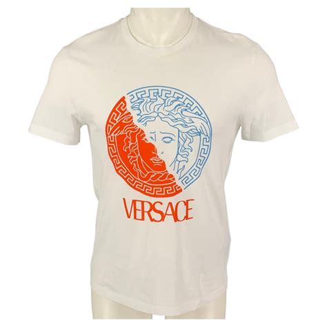 Versace Size S White Red Print Cotton Crew Neck T Shirt For Sale At 1stdibs