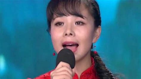 王二妮演唱妈妈教我信天游不同于以往的曲风很好听过瘾 音乐 民族 好看视频