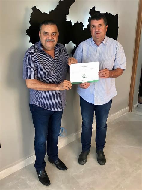 A Prefeitura De Curral De Prefeitura De Curral De Cima