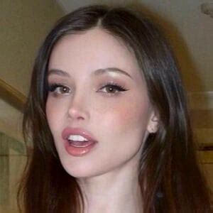 Dainty Wilder Age Family Bio Famous Birthdays