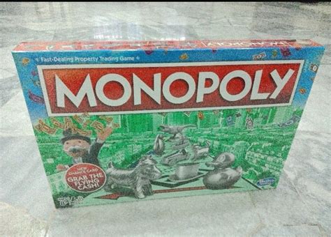 Monopoly Classic Hobbies And Toys Toys And Games On Carousell
