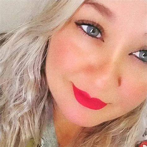 Cathine Souza Cathine Souza • Threads Say More