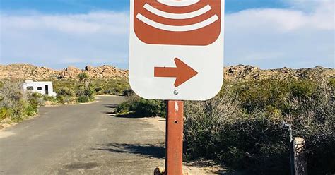Joshua Tree Spring 2019 Zero Cell Reception Ranger Station Closed And Desperate To Book A
