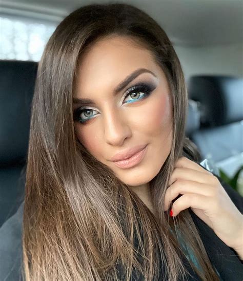 Pin By Long Hairs On Beauty Makeup Lips The Best Makeup Beauty Best Makeup Products Lip Makeup