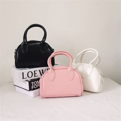 당일발송특가반달 투웨이 미니 크로스백 에이블리