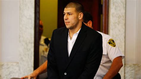 New York Post Reveals Aaron Hernandezs Suicide Notes Boston 25 News