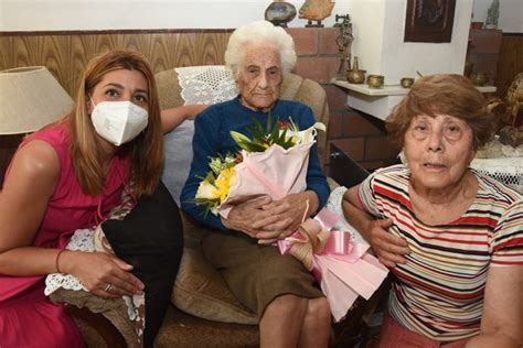 Muere A Los 107 Años La Abuela De Ribeira Consuelo Mariño Folgar