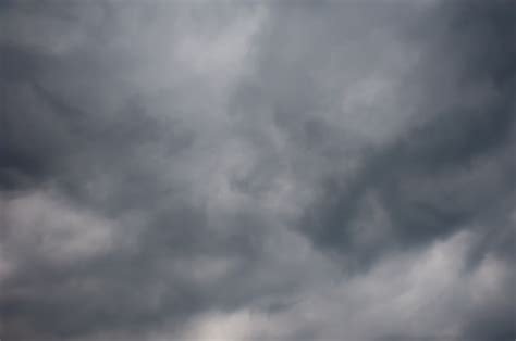 Premium Photo Approaching Rain Dark Sky In The Clouds