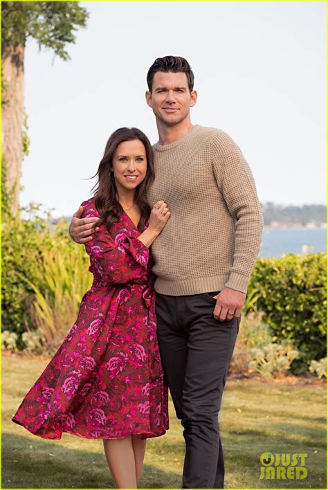 Photo Lacey Chabert Kevin Mcgarry Wedding Veil Expectations Hallmark