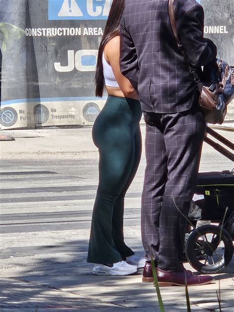 Beautiful Latina Mom Spandex Leggings And Yoga Pants Forum