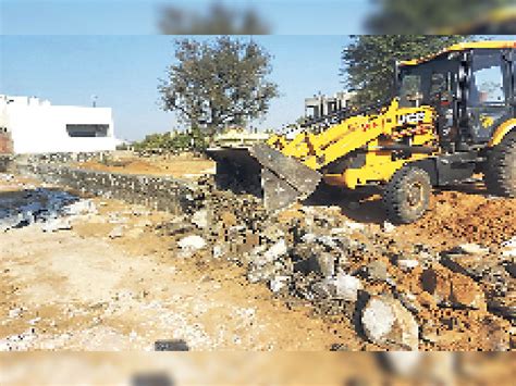 Jda Broke Construction And Uprooted Roads In 2 Illegal Colonies In 13