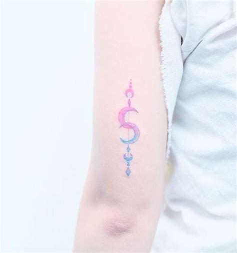 15款少女心爆發「彩色暈染星球」刺青 徹底顛覆大家的刻板印象 爆新聞