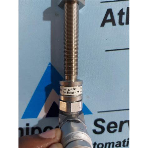 Euchner Fgl01406 4h Inductive Pluse Sensor With Amplifier Atlas