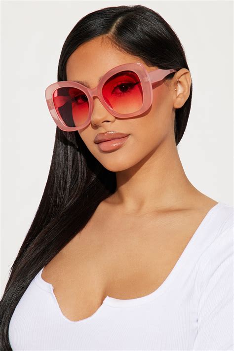 Living In My Own World Sunglasses Pink Fashion Nova