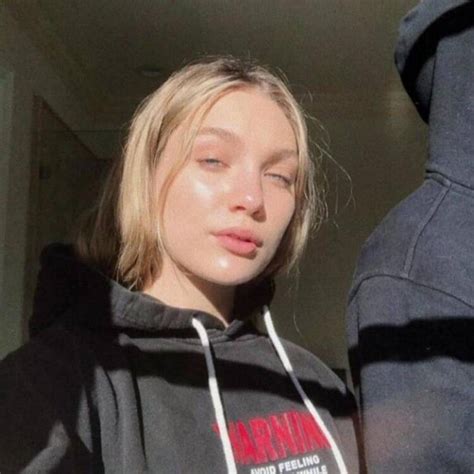 Corinna Profile In Ourteennetwork