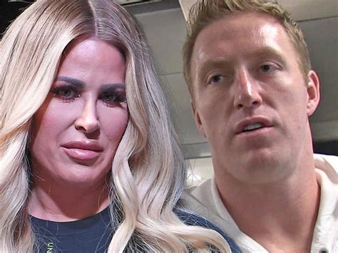 Kim Zolciak Calls Cops On Kroy Accuses Him Of Stealing Phone In Body