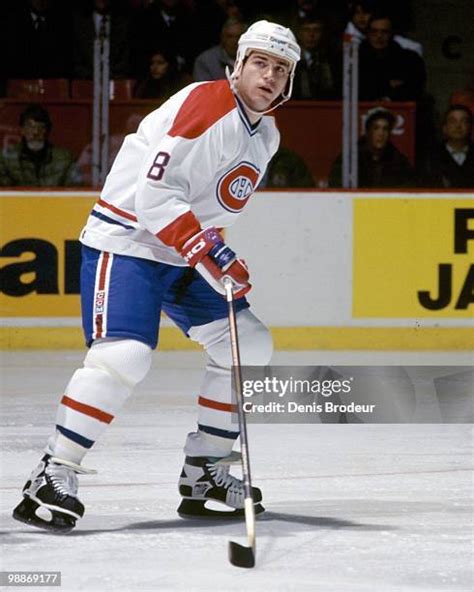 Montreal Canadiens Mark Recchi Photos And Premium High Res Pictures Getty Images