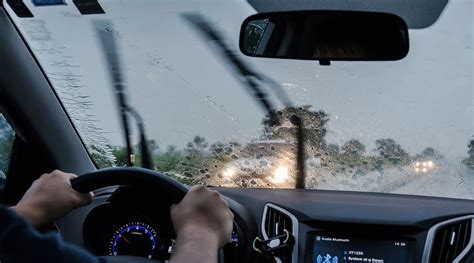 Cuidados Na Direção Em Dias De Chuva Blog