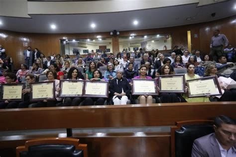 Entrega El Congreso Del Estado El Reconocimiento Hermila Galindo A Nueve Mujeres Y
