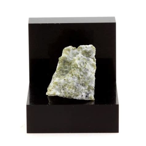 Picotite Pierre Naturelle En Provenance Du Canada Lanark Ontario