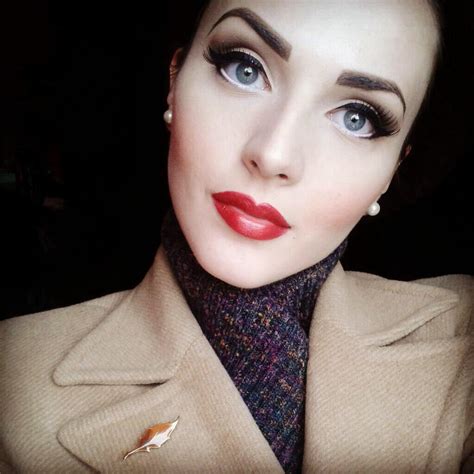 Idda Van Munster Retro Makeup Makeup Photography Cool Hairstyles