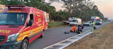 Homem Fica Ferido Após Sofrer Queda De Motocicleta Na Mg 050