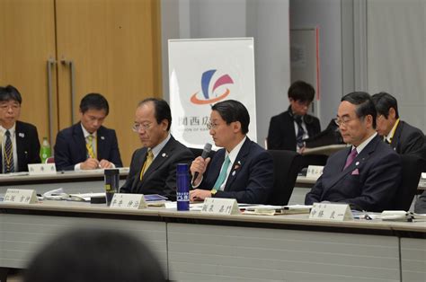 関西広域連合 【本部事務局】関西広域連合委員会及び関西広域連合協議会を開催しました。