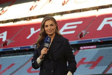 „wie Sollen Wir Das Schaffen“ Dazn Zeigt In Xxl Konferenz 18 Spiele