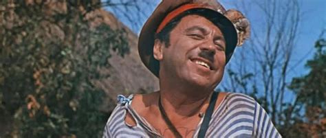 Попандопуло На морском песочке я Марусю встретил Песня из фильма Свадьба в Малиновке