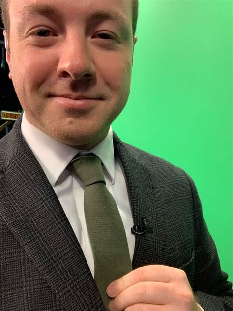 Tim Schmidt On Linkedin Finally Found A Green Tie Wearable On Tv Did