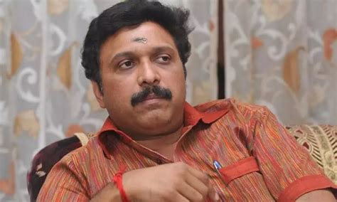 സളർ കസ ക ബ ഗണഷ കമറന ജമയ K B Ganesh Kumar Got bail in