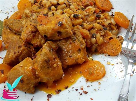 ΧΟΙΡΙΝΟ ΜΕ ΦΑΣΟΛΙΑ ΜΑΥΡΟΜΑΤΙΚΑ Νόστιμες συνταγές της Γωγώς