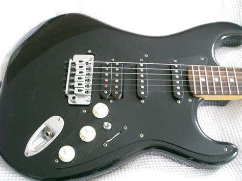 Kramer Focus 3000 Electric Guitar 80s Japan Floyd Rose Fender