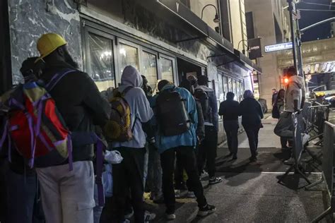Mayor Adams Moves To Suspend Right To Shelter Citing Migrant Emergency