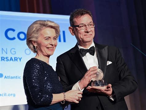 Il Processo A Von Der Leyen E Lo Scandalo Insabbiato La Von Der Leyen Ha Preso 760 Milioni Di