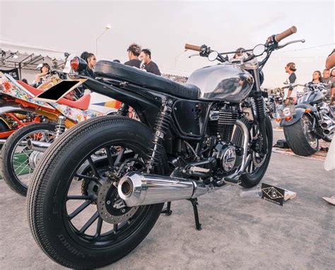 Cb350 Hness Custom Tracker Motorcycles Motorcycles For Sale Class 2a