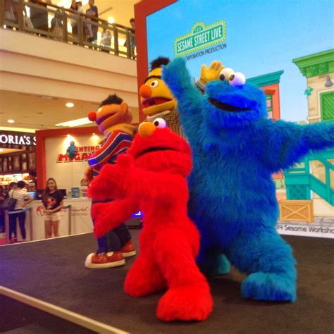 5 Little Angels Sesame Street Live Elmo Makes Music