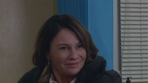 Emmerdale Fans Slam Bittersweet Blunder In Emotional Chas Dingle Cancer