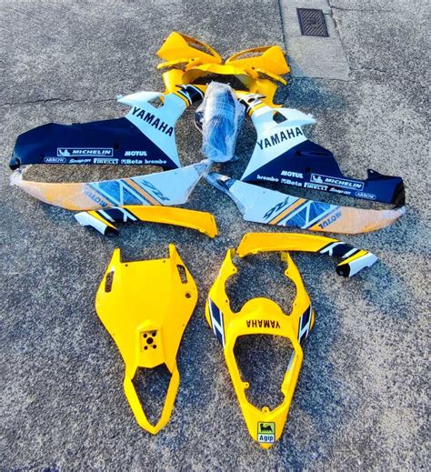 Yzf R6 2c0 06 07 50周年記念usインターカラー フルカウルセット 中古 のヤフオク落札情報
