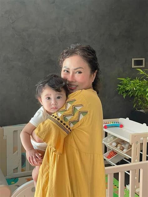 Lộ Khoảnh Khắc Con Gái Bảo Anh Lúc Mới 7 Tháng Tuổi Diện Mạo đốn Tim