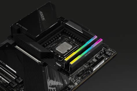 Klevv Intros Cras V Rgb Ddr5 8400 Memory Ready For Intel 14th Gen Core Cpus